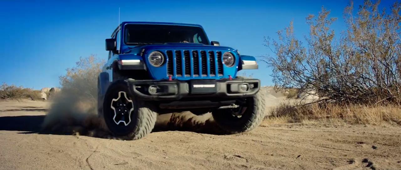 Toyo Tires - Ignite Your Blue - BORIS MERKFELD